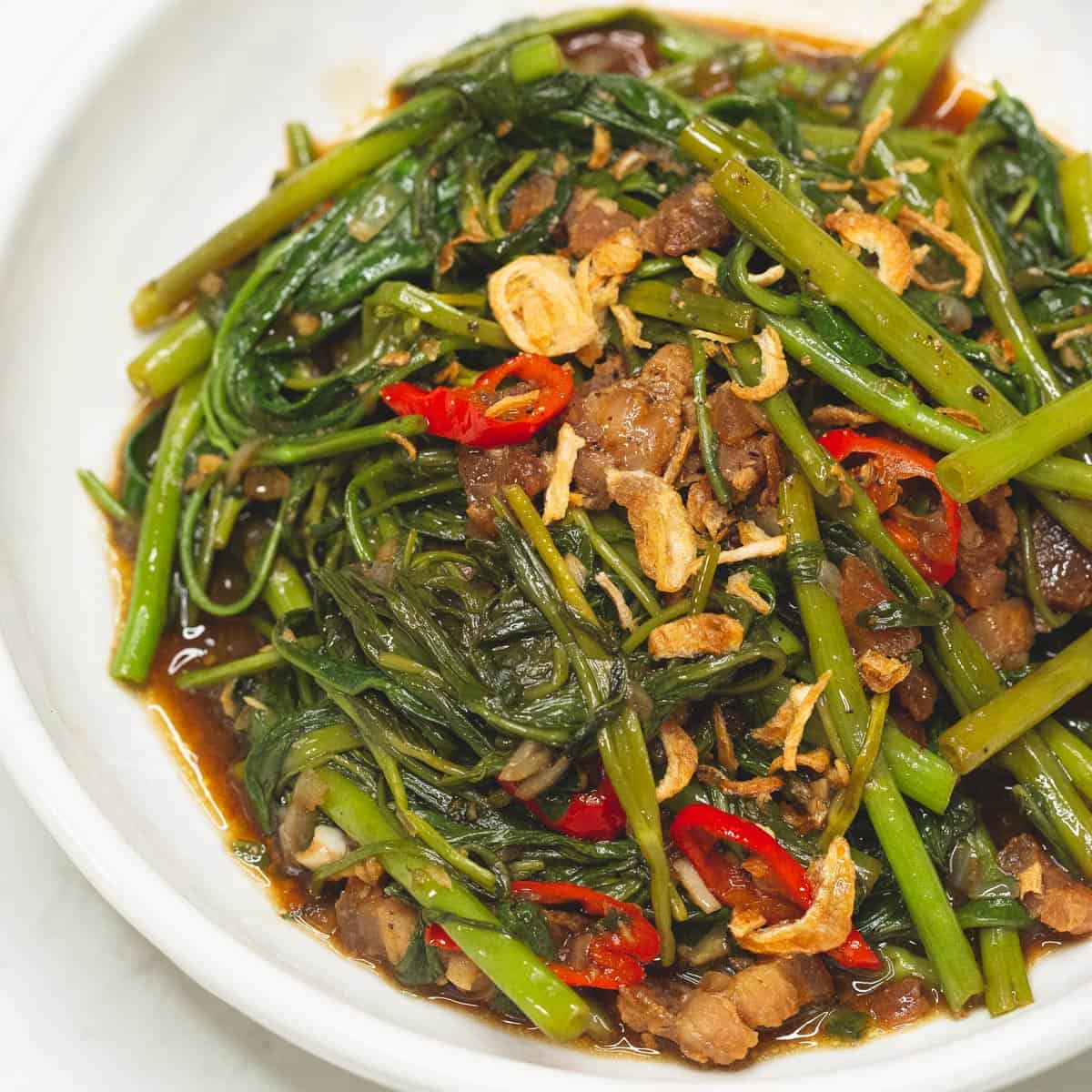 6 Delicious Kangkong Recipes in Filipino Cuisine - pinascuisine.com