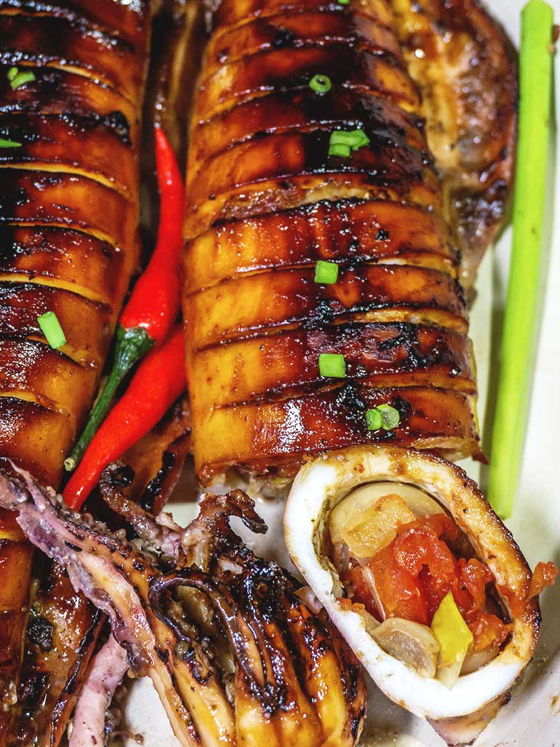 What Are Some Popular Seafood Dishes That Use the Inihaw (Grilling ...